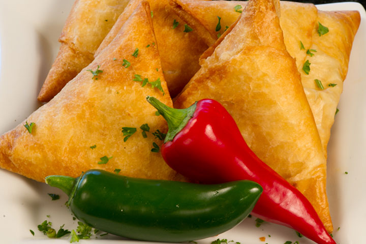 Samosas (6-pack) - Cedars Deli - Calgary Shawarma & Donair